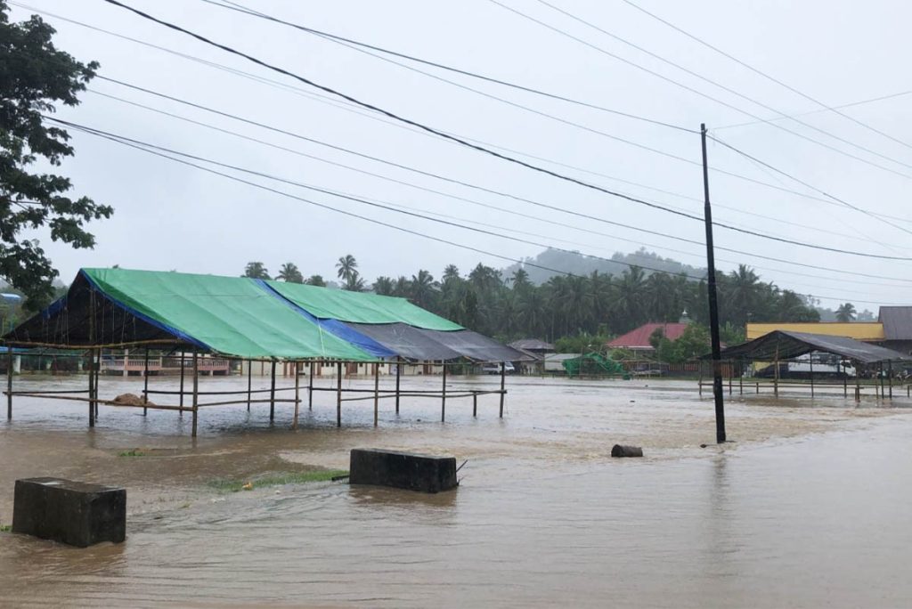 Bolmut Diterjang Guyuran Hujan, Desa Sonuo Terendam Banjir saat Pemilu ...